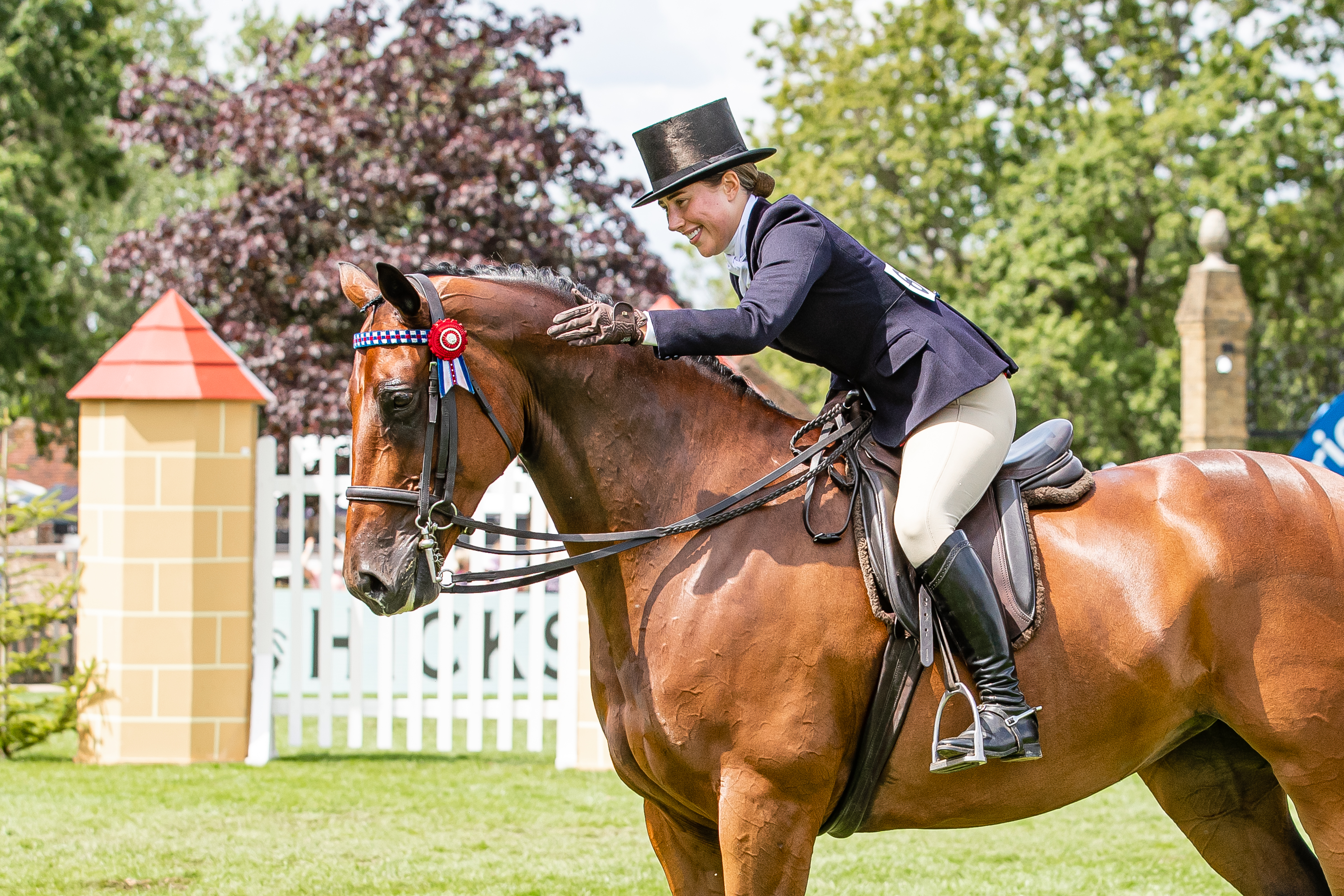 Home [www.hickstead.co.uk]